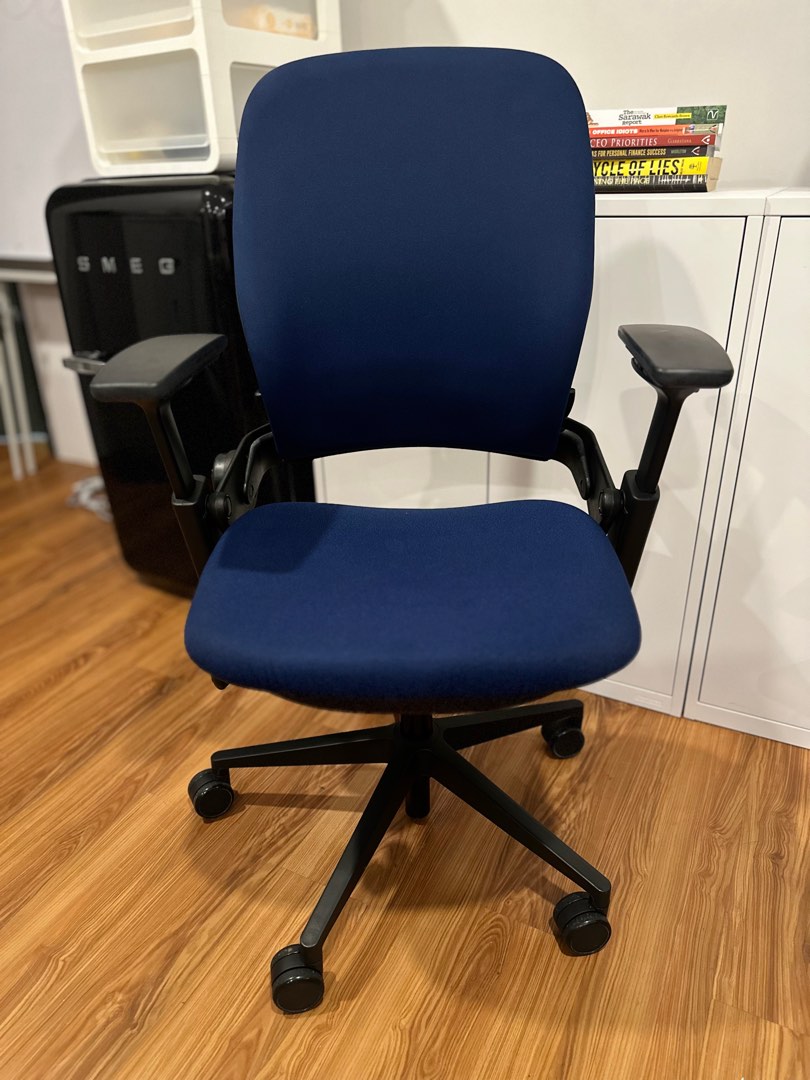 50% from new retail price Steelcase leap v2 navy blue, Computers & Tech ...