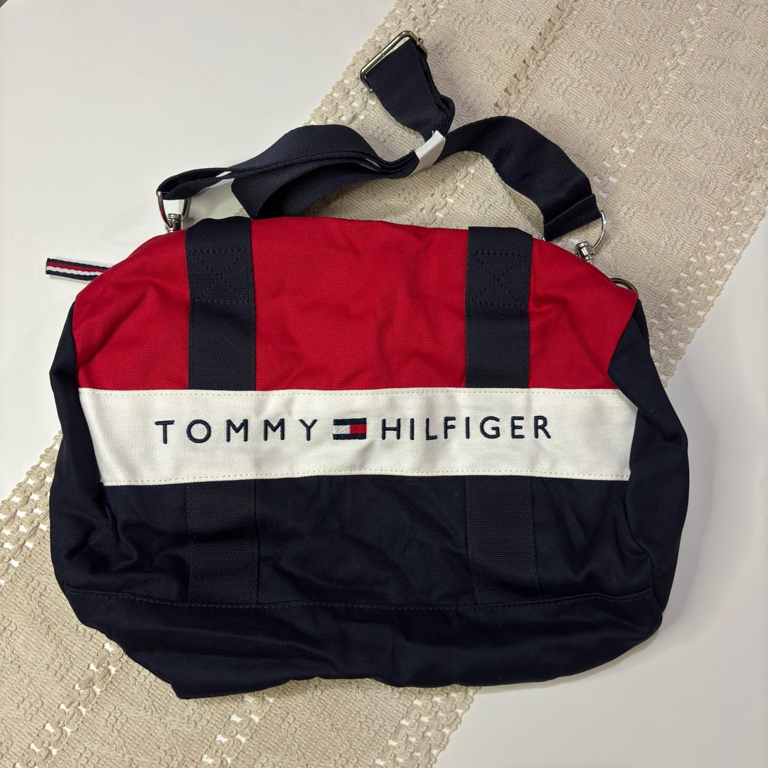 Tommy Hilfiger Small Duffle / Duffel Bag, Women's Fashion, Bags ...