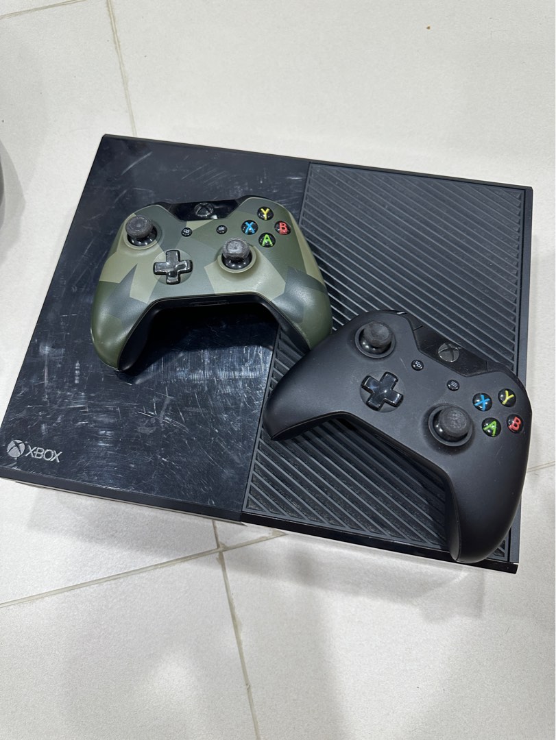 XBOX One Fat Game Console 2 Controller and Games 110 Volts bought in US ...