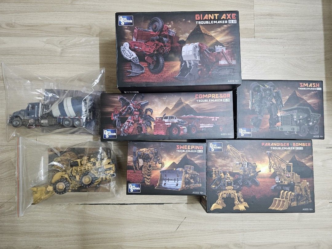 變形金剛 Transformers Devil Saviour Troublemaker DS-01-08 電影版 狂派 大力神 破壞者 Devastator, 興趣及遊戲, 玩具 & 遊戲類 ...