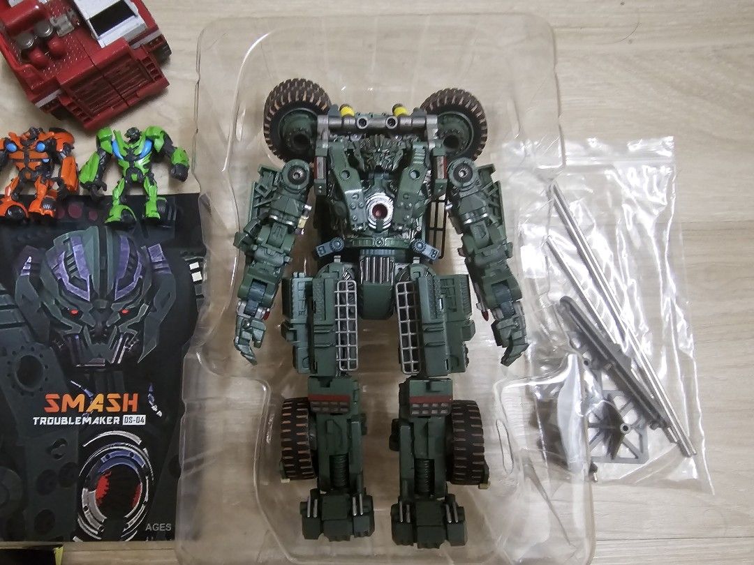 變形金剛 Transformers Devil Saviour Troublemaker DS-01-08 電影版 狂派 大力神 破壞者 Devastator, 興趣及遊戲, 玩具 & 遊戲類 ...