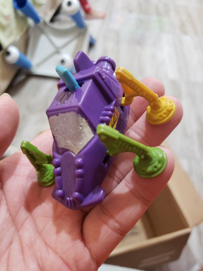 ACTION FIGURE jualan mainan McDonalds Preloved HAPPY MEAL HAPPYMEAL ...