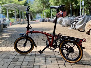Brompton C line M6 清漆火焰紅 全新 現貨, 運動產品, 單車及配件, 單車 - Carousell
