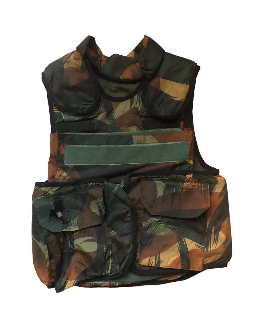BS Malaysian Army Armor Vest, Men's Fashion, Coats, Jackets and ...