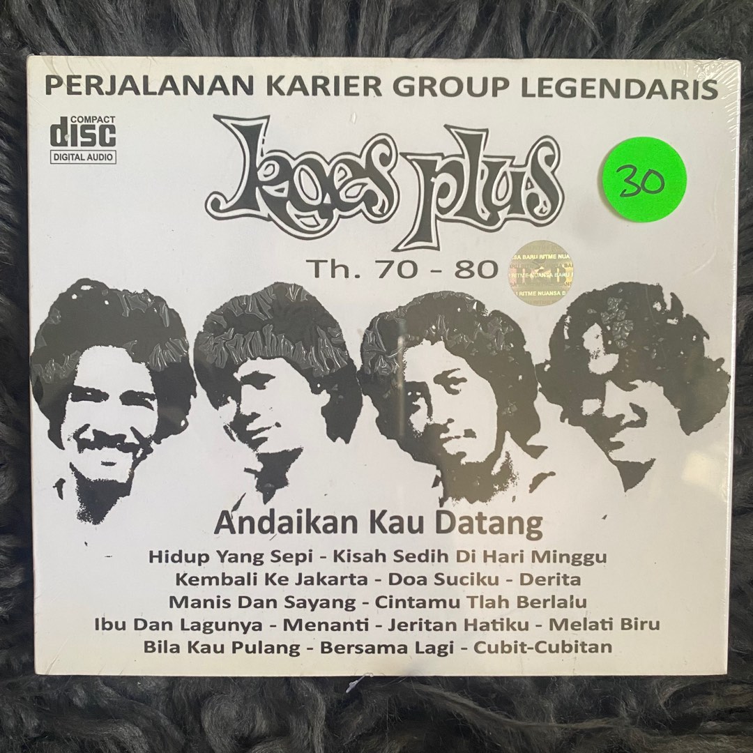 CD KOES PLUS Perjalanan Karier Group Legendaris, Hobbies & Toys, Music ...