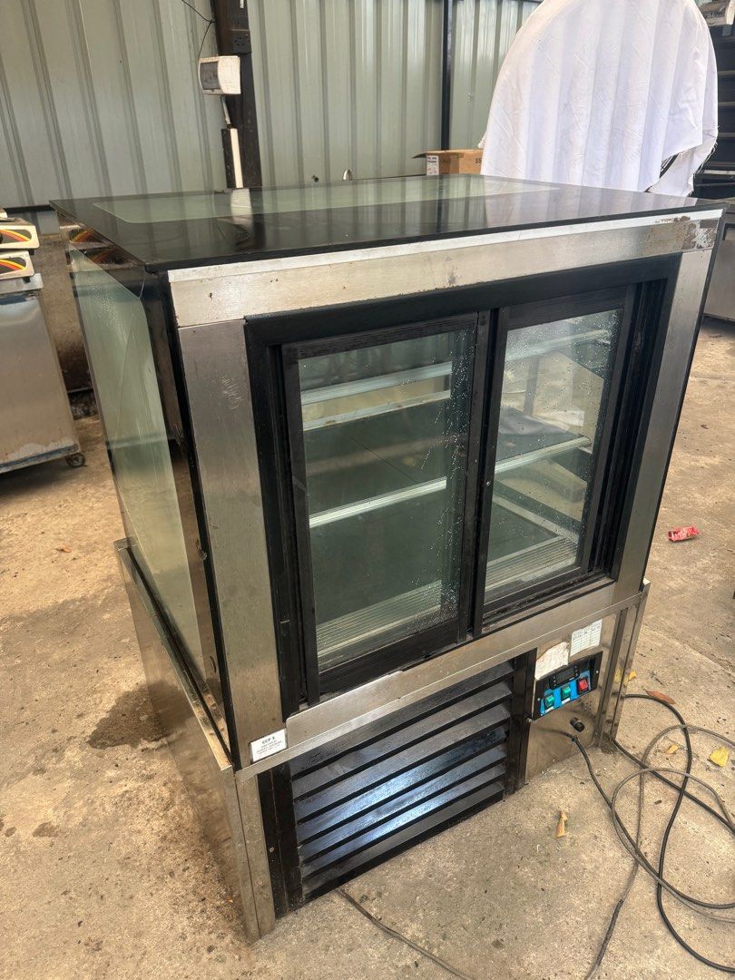 Glass display chiller, Furniture & Home Living, Kitchenware & Tableware ...