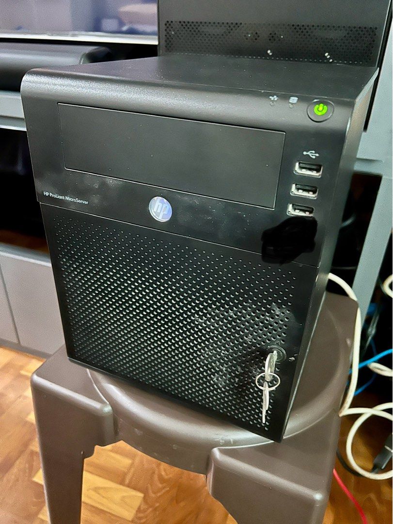 HP Microserver N54L, Computers & Tech, Desktops on Carousell