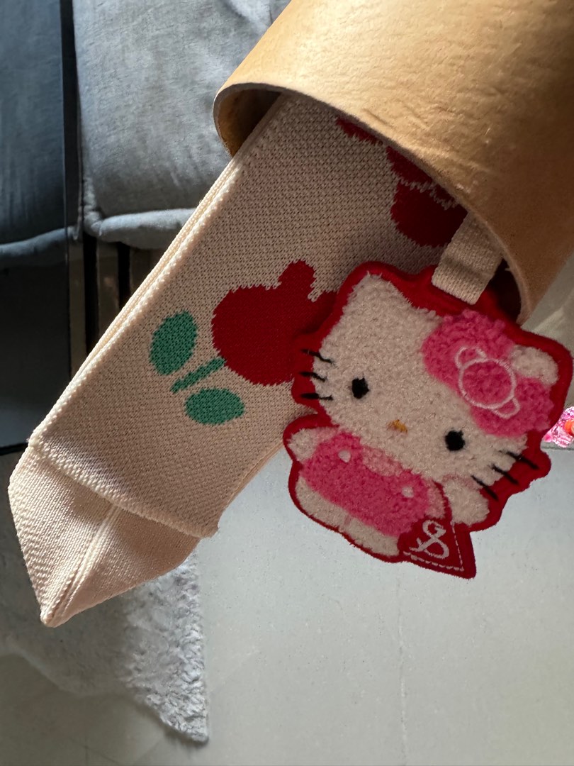 Joseph & Stacey hello kitty sold out limited edition Sling Bag , Women ...