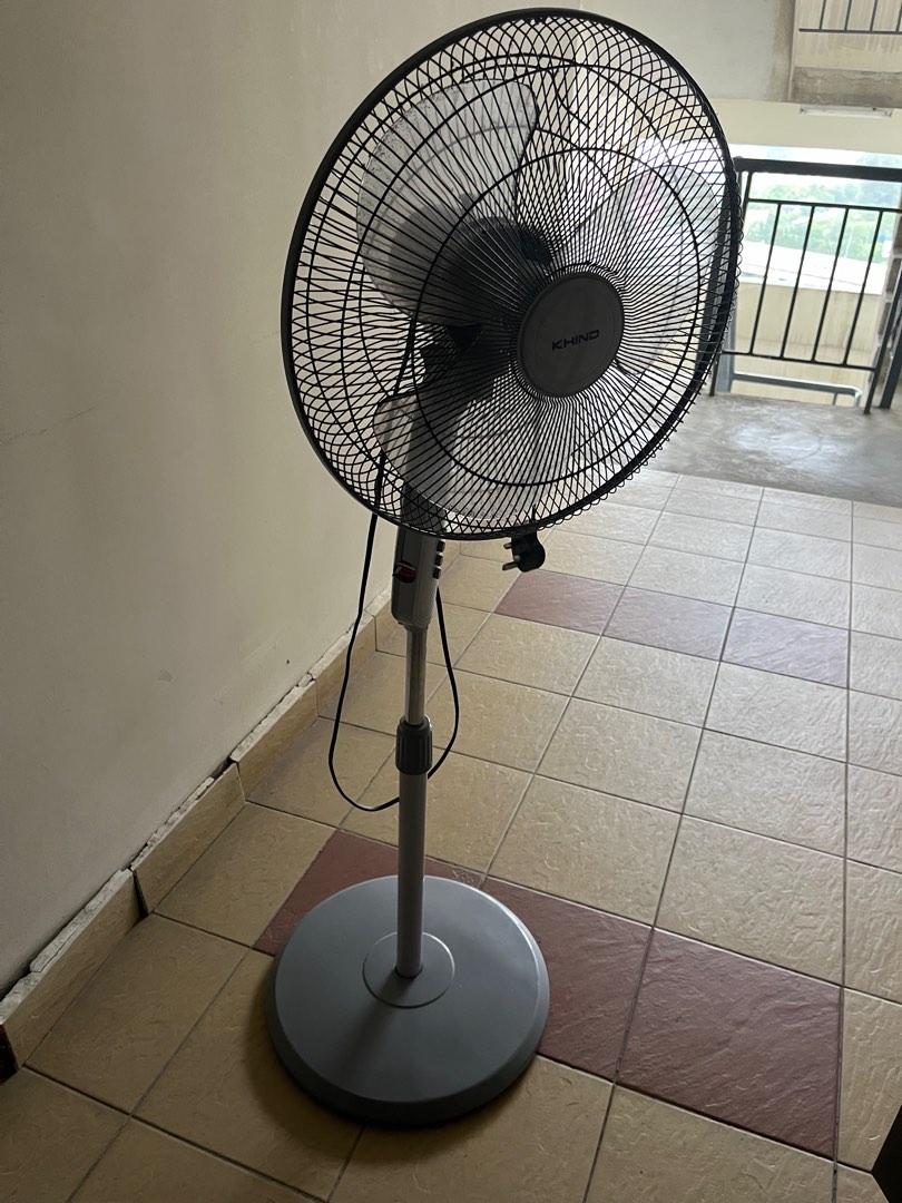 Khind stand fan 16", Furniture & Home Living, Lighting & Fans, Fans on ...