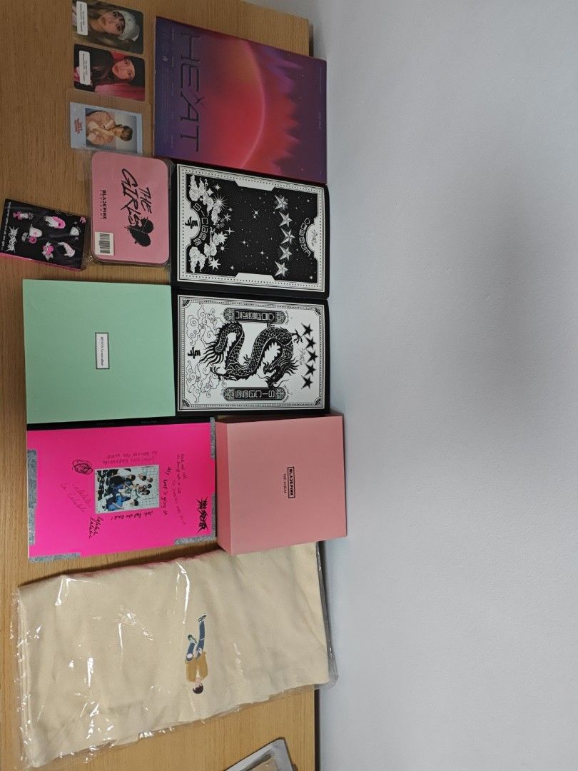 Kpop albums and merch, Hobbies & Toys, Memorabilia & Collectibles, K ...