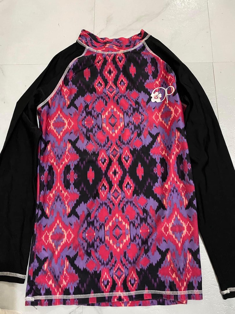 OP Rashguard, Women's Fashion, Swimwear, Rash guard on Carousell