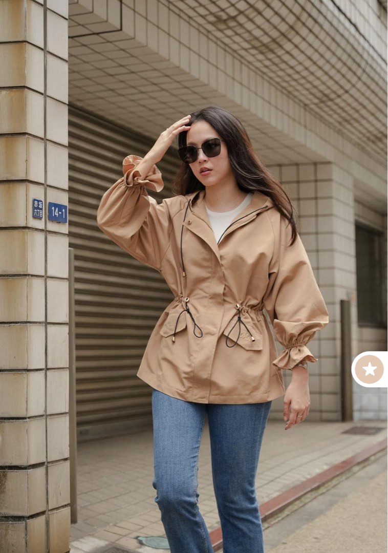 Petit Moi Le Cool Parka in Beige, Women's Fashion, Tops, Longsleeves on ...