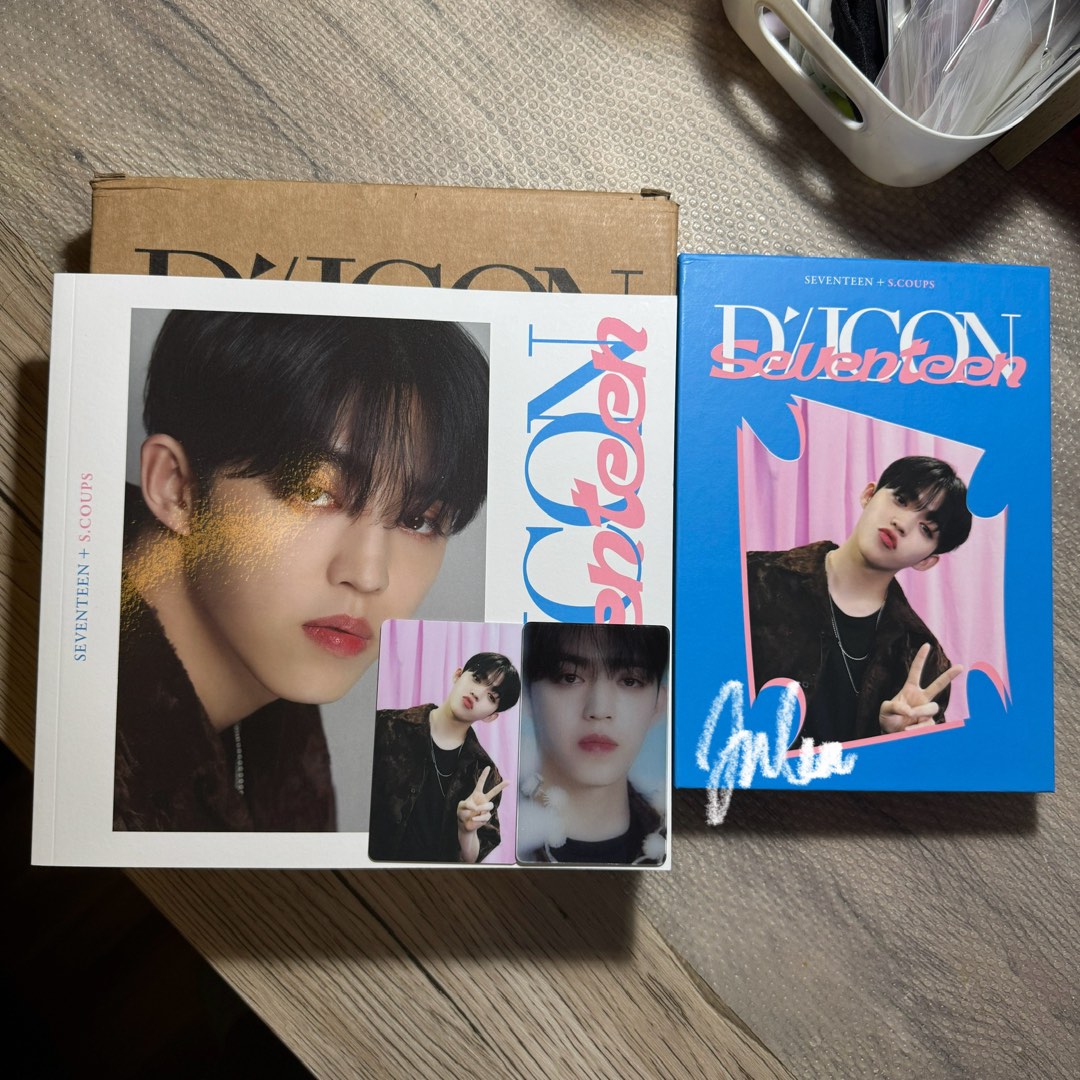 Seventeen Scoups Dicon 102 Mini Dfesta, Hobbies & Toys, Memorabilia ...