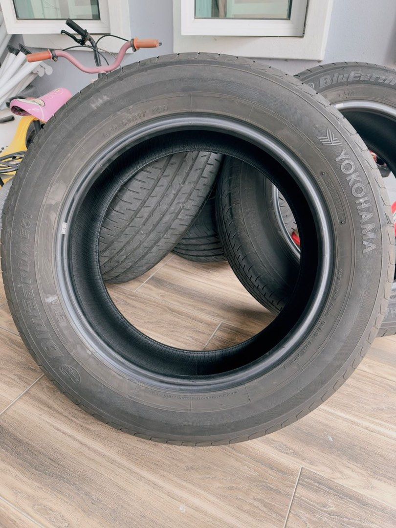 Tayar Kereta Vellfire, Auto Accessories on Carousell