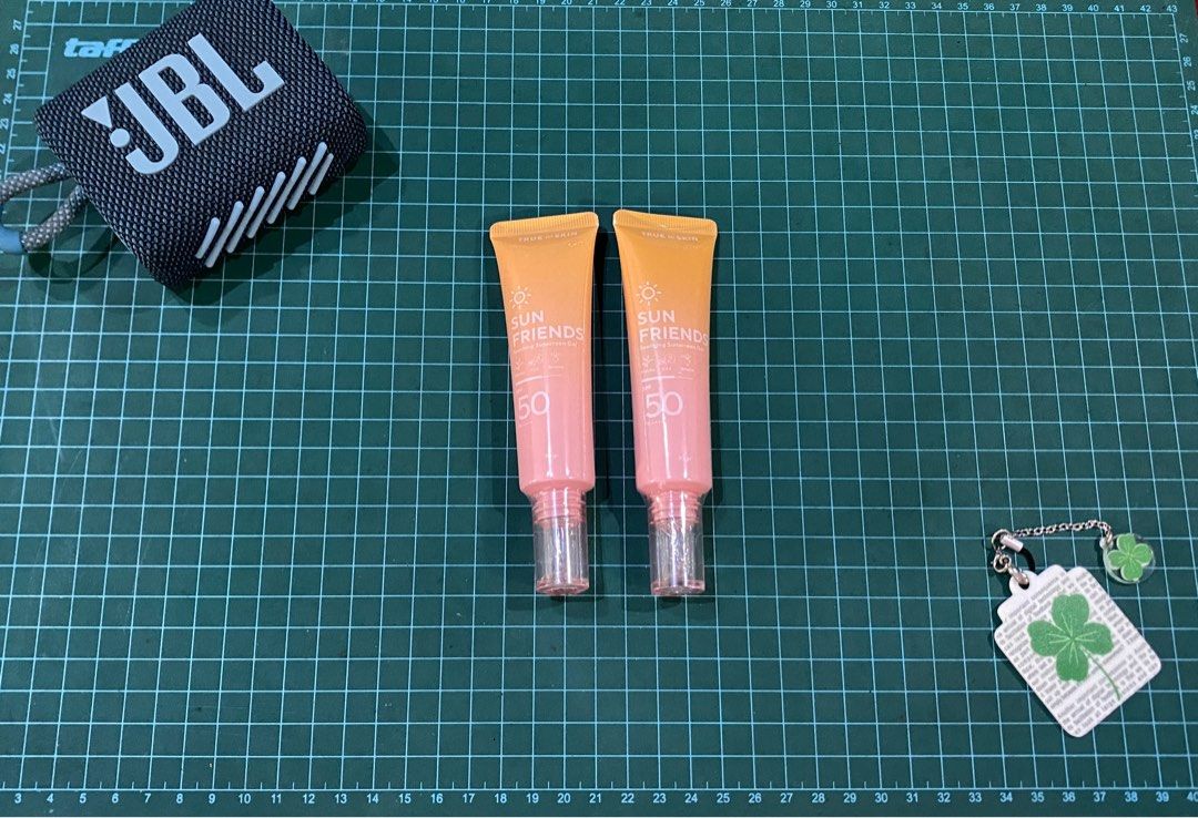 True to Skin Sunfriends Sunscreen Gel SPF 50 PA++++ - 30g, Kesehatan ...