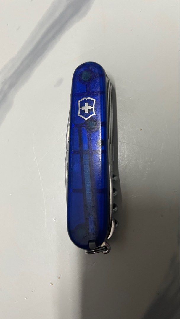 victorinox huntsman translucent blue, Sports Equipment, Hiking ...