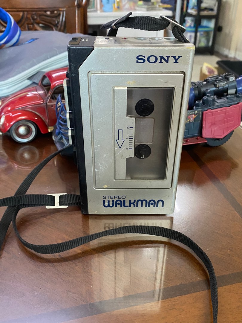 VINTAGE Sony walkman cassette player WM-1 first in its series 1981 Rare ...