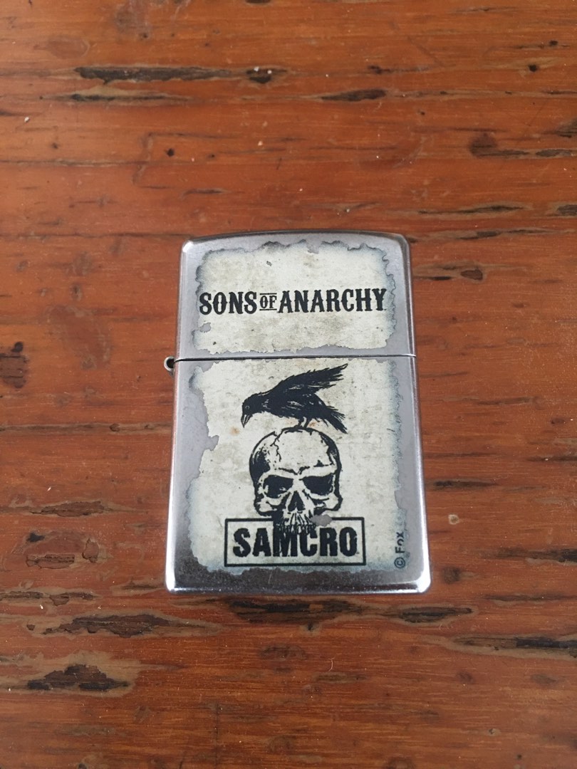 zippo sons of anarchy original 2nd, Fesyen Pria, Aksesoris, Lainnya di Carousell