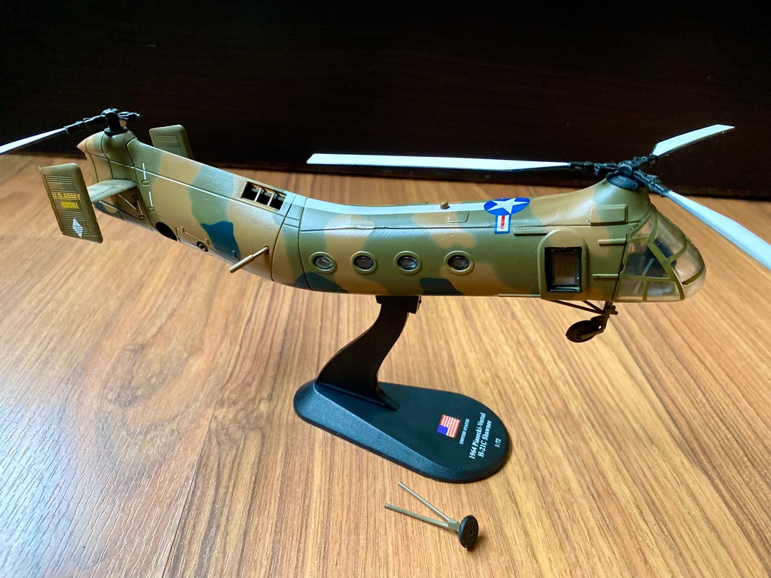 1964 Piasecki-Vertol H-21C Shawnee | 1:72 Diecast Model, Hobbies & Toys ...