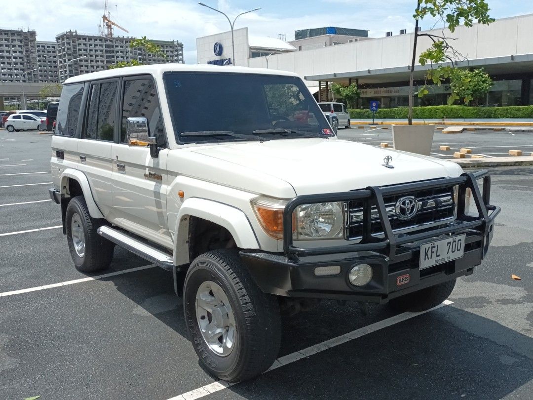 2011 toyota land cruiser lc76 diesel m/t alt landrover range rover ...