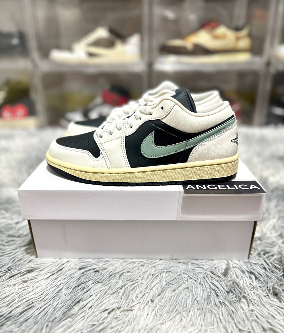 Air Jordan 1 Low ‘Jade Smoke’, Men's Fashion, Footwear, Sneakers on ...
