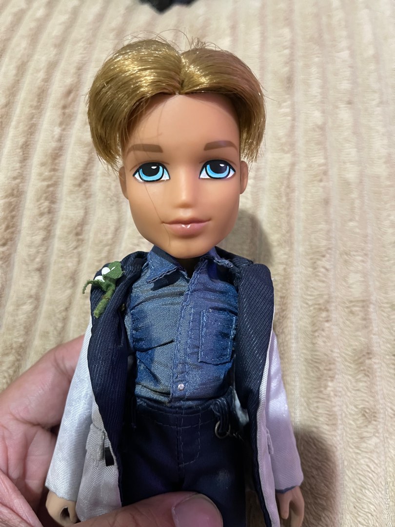 Bratz boyz Cameron, Hobbies & Toys, Toys & Games on Carousell