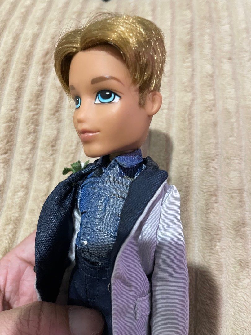 Bratz boyz Cameron, Hobbies & Toys, Toys & Games on Carousell