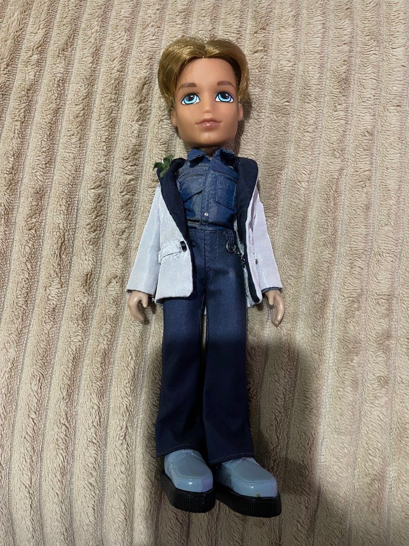 Bratz boyz Cameron, Hobbies & Toys, Toys & Games on Carousell