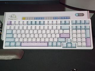 CIV 68 Custom Mechanical Keyboard, Computers & Tech, Parts ...