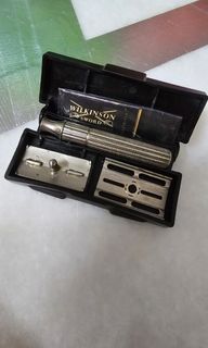 Vintage England Gillette Shaver 2, Hobbies & Toys, Collectibles ...