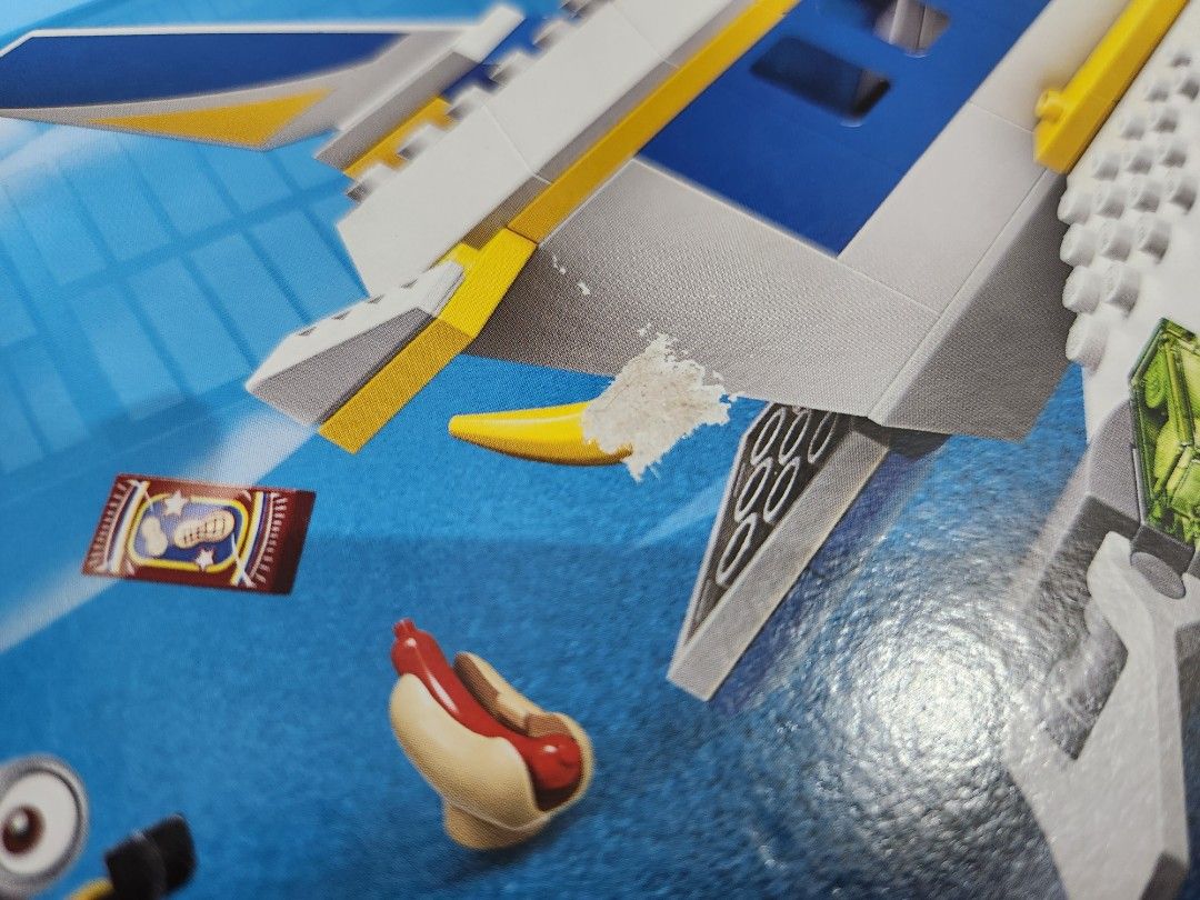 LEGO Minions 75547 Minion Pilot in Training, Hobbies & Toys, Toys ...