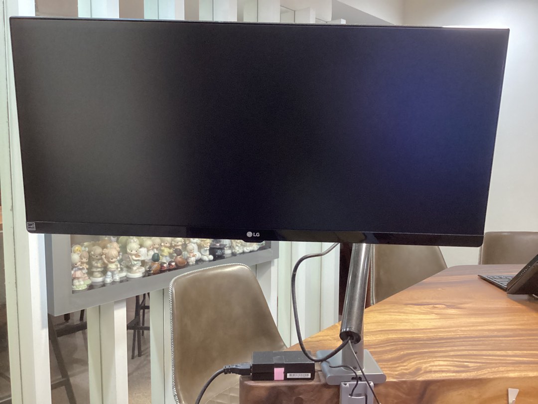 LG monitor c/w monitor arm, Computers & Tech, Laptops & Notebooks on Carousell