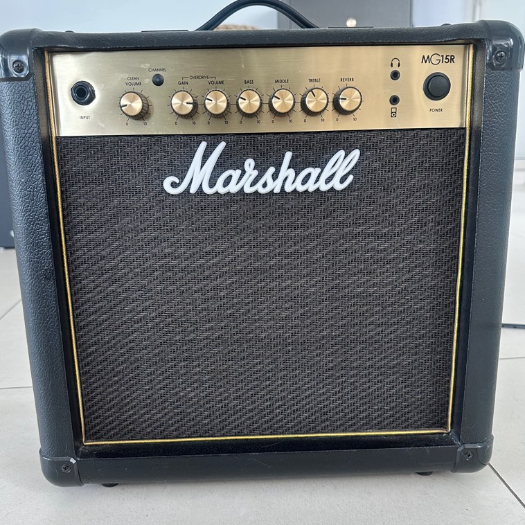 Marshall Combo Guitar Amplifier with Reverb, Hobbies & Toys, Music ...