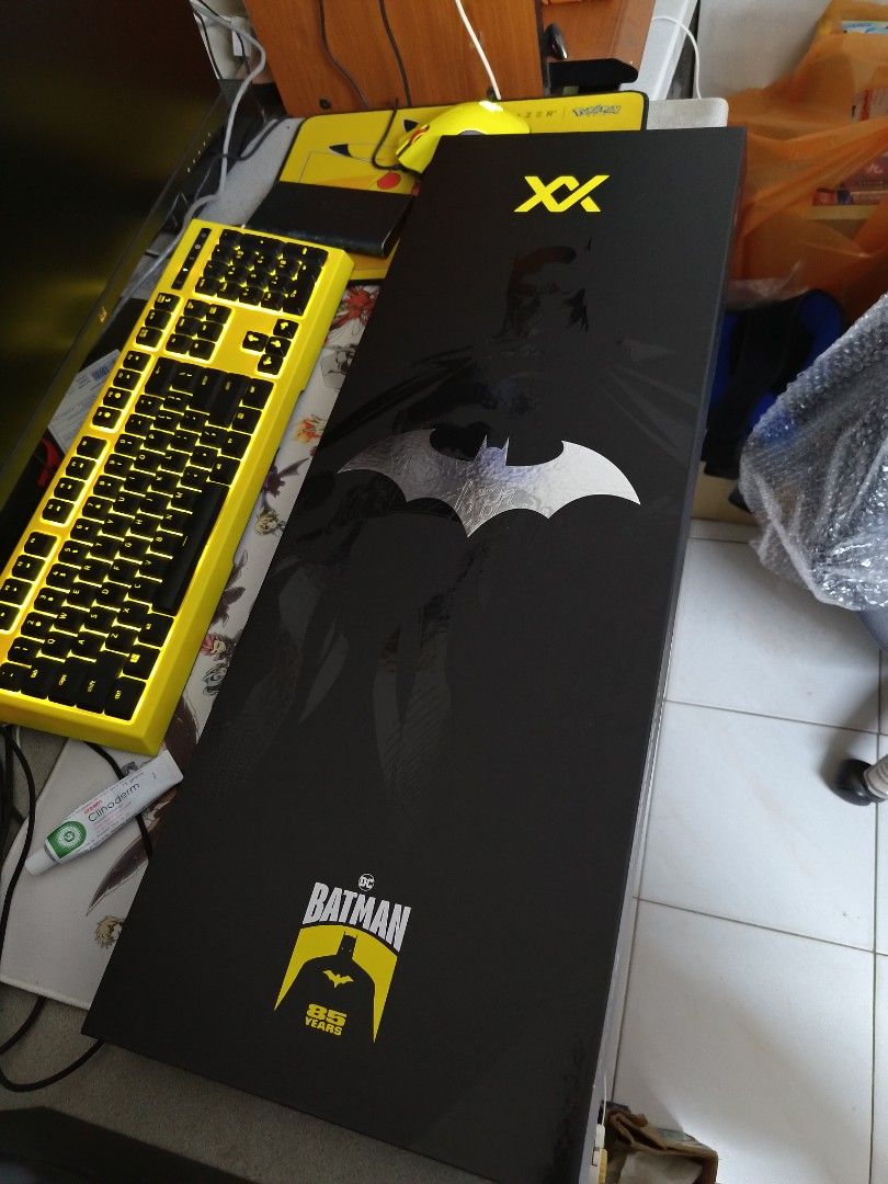 MAXX BATMAN 85 WITH BOXSET, Sports Equipment, Sports & Games, Racket ...