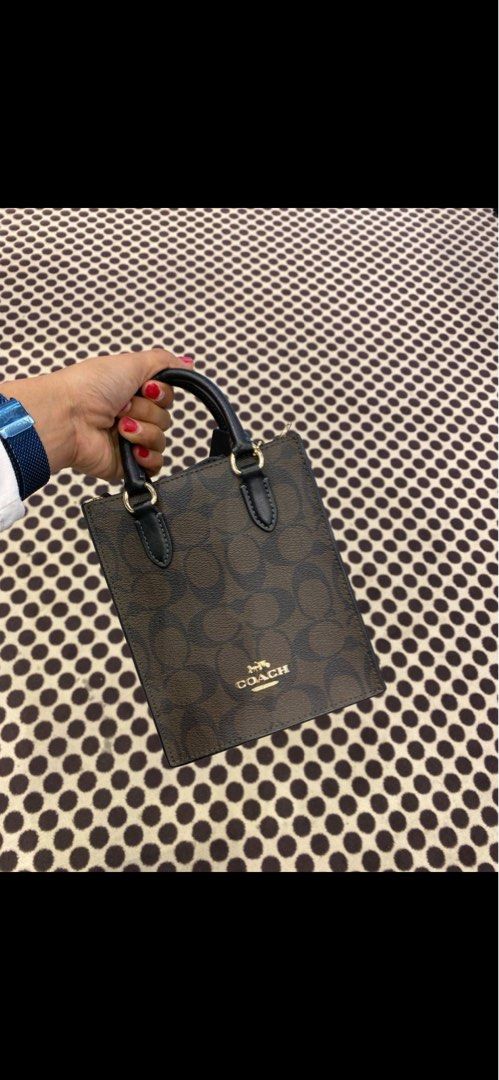 NEWW COACH AUTHENTICS RM860, Luxury, Bags & Wallets on Carousell