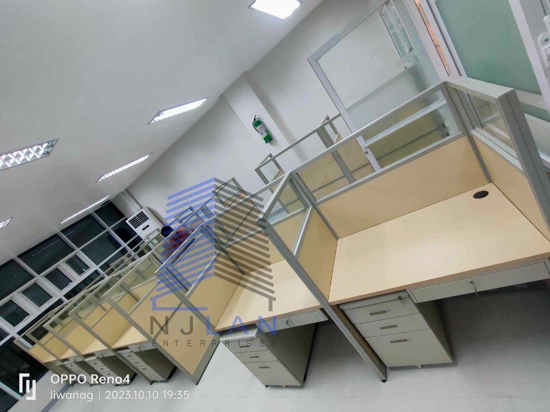 Office Cubicle Partition Working Table 09955022083, Furniture & Home ...