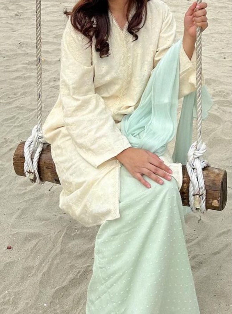 Poplook, Women's Fashion, Muslimah Fashion, Baju Kurung & sets on Carousell