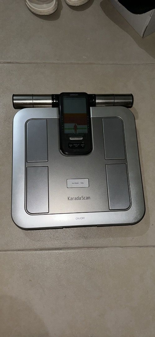 Preloved Omron HBF-375 Digital Karada Scan Body Composition Monitor ...