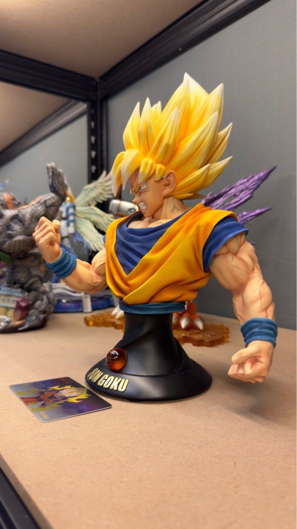 READY STOCK - FC Studio - Super Saiyan Goku Bust 1/4, Hobbies & Toys ...
