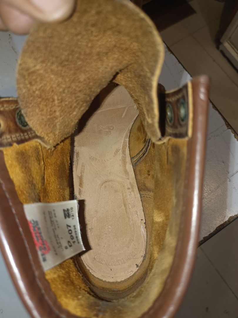 Red wing 1907 (7UK D), Men's Fashion, Footwear, Boots on Carousell