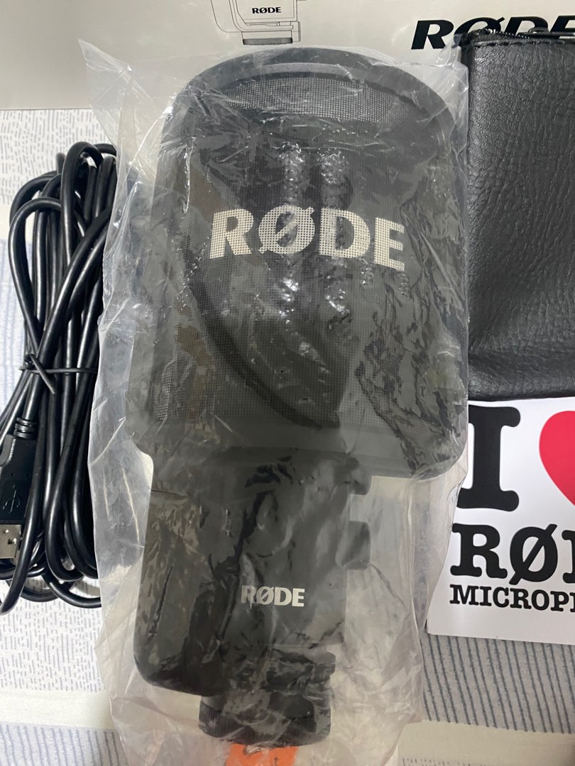 RODE NT USB almost brand new complete accessories with free Mic stand ...
