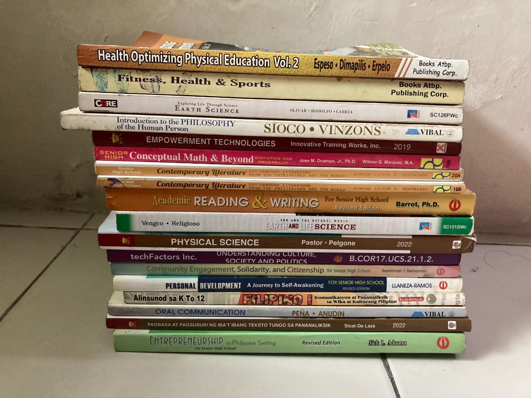 SENIOR HIGH SCHOOL BOOKS BUNDLE, Hobbies & Toys, Books & Magazines ...
