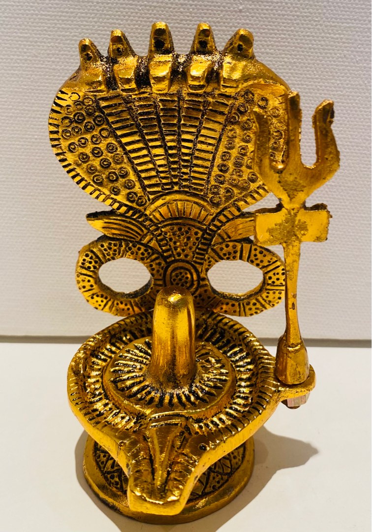 Shivling with snake and trident, Hobbies & Toys, Memorabilia ...