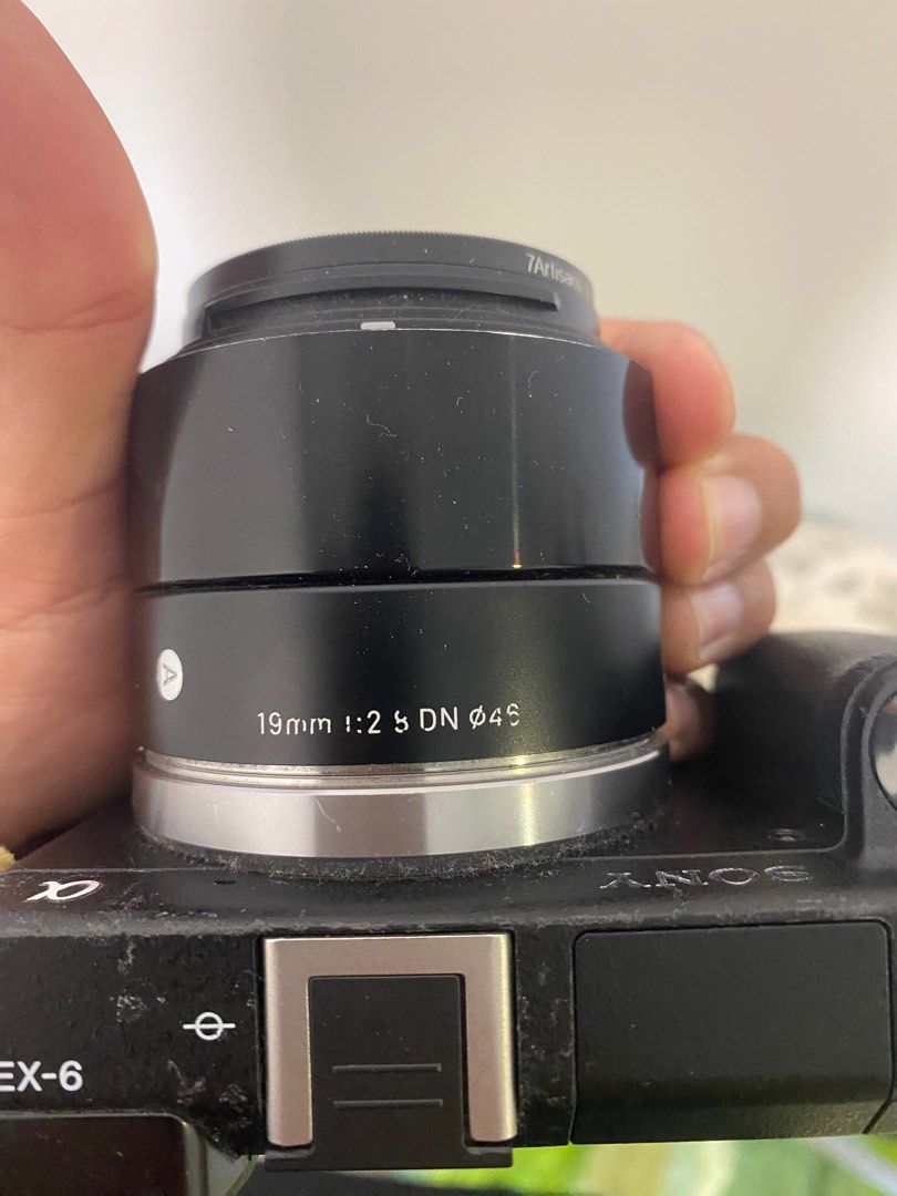 Sony Nex-6 Mirrorless Camera, Photography, Cameras on Carousell