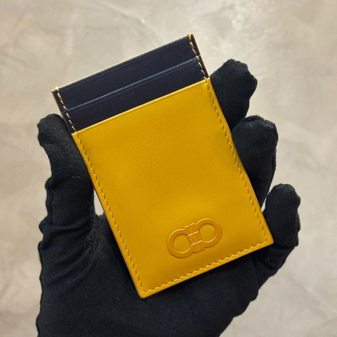 247004289 FERRAGAMO SLG GANCINI CARD HOLDER, Luxury, Accessories on ...