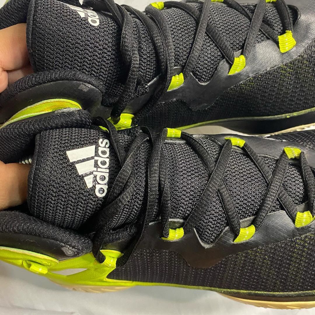 ADIDAS EXPLOSIVE, Fesyen Pria, Sepatu , Sneakers di Carousell