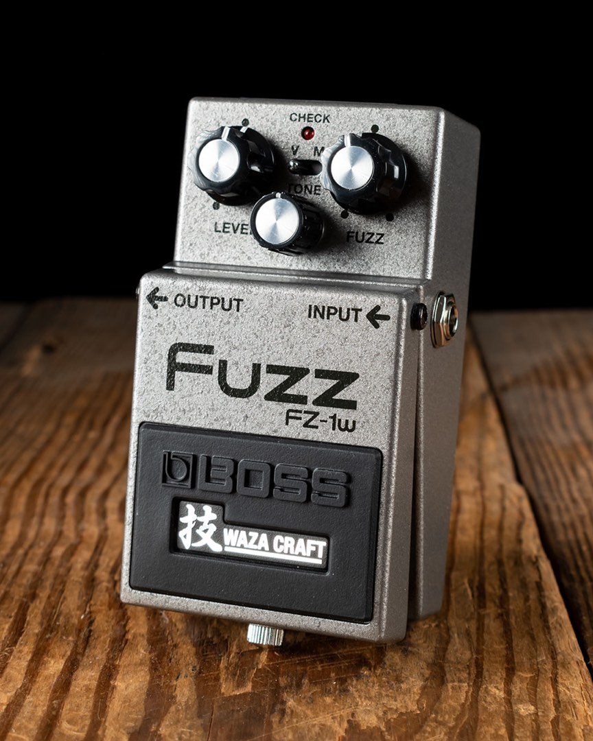 Boss FZ-1W, 興趣及遊戲, 音樂、樂器 & 配件, 樂器 - Carousell