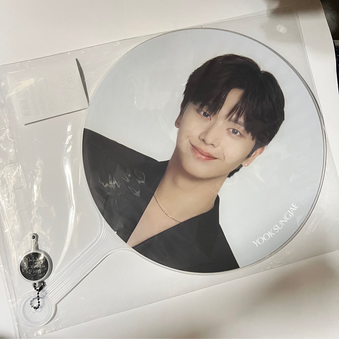 BTOB 陸星材 應援扇 Our Dream Fan con週邊 MD, 興趣及遊戲, 收藏品及紀念品, 韓流 - Carousell