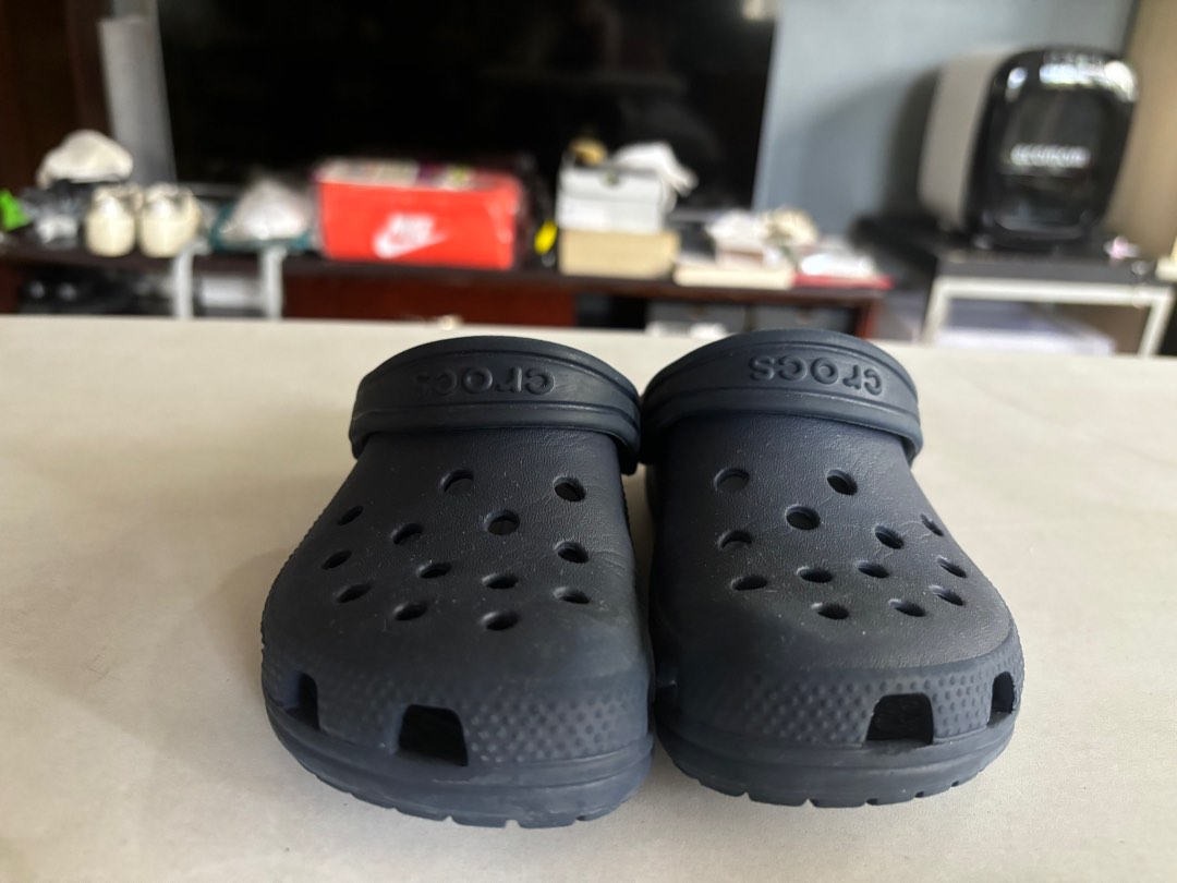 Crocs Navy Blue, Babies & Kids, Babies & Kids Fashion on Carousell