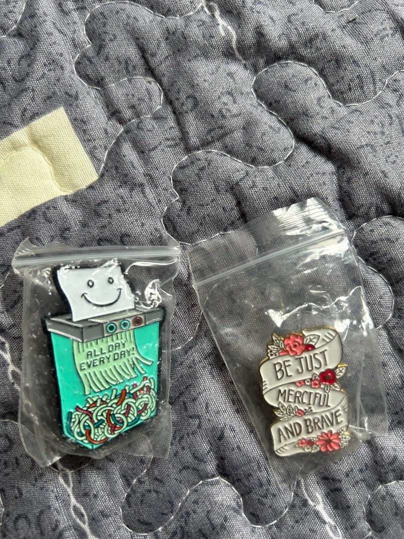 Cute Aesthetic Enamel Pins 2 pcs, Hobbies & Toys, Stationery & Craft ...